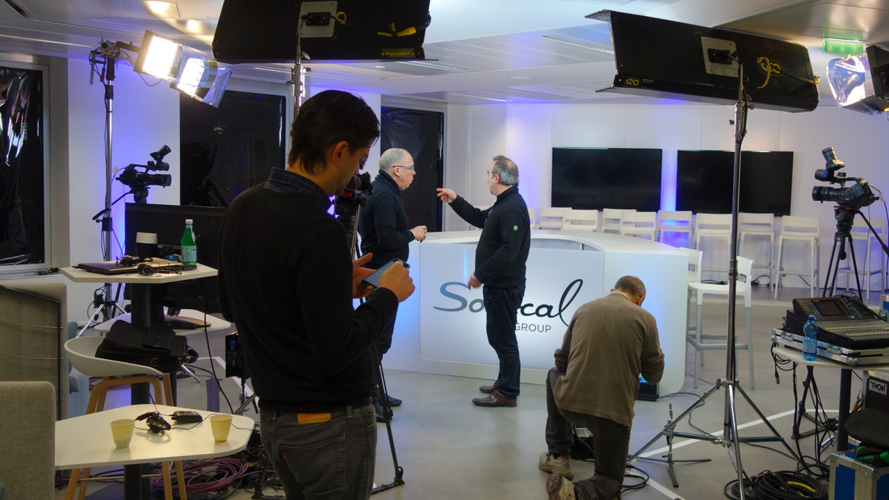 Plateaux Tv | Avalone